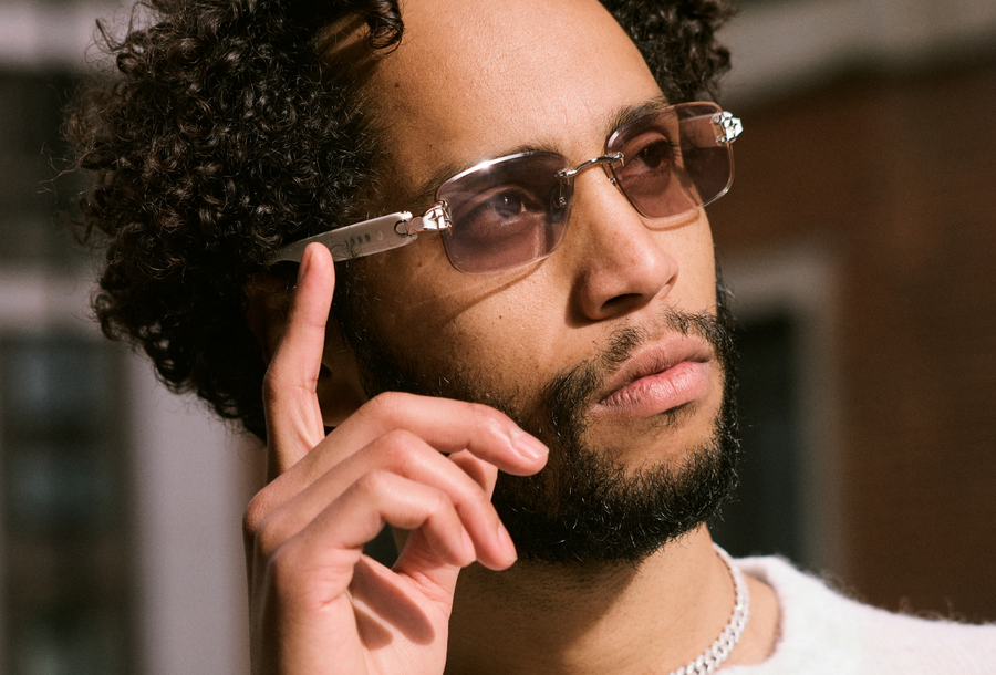 Aura Color Changing Smart Sunglasses – Chamelo